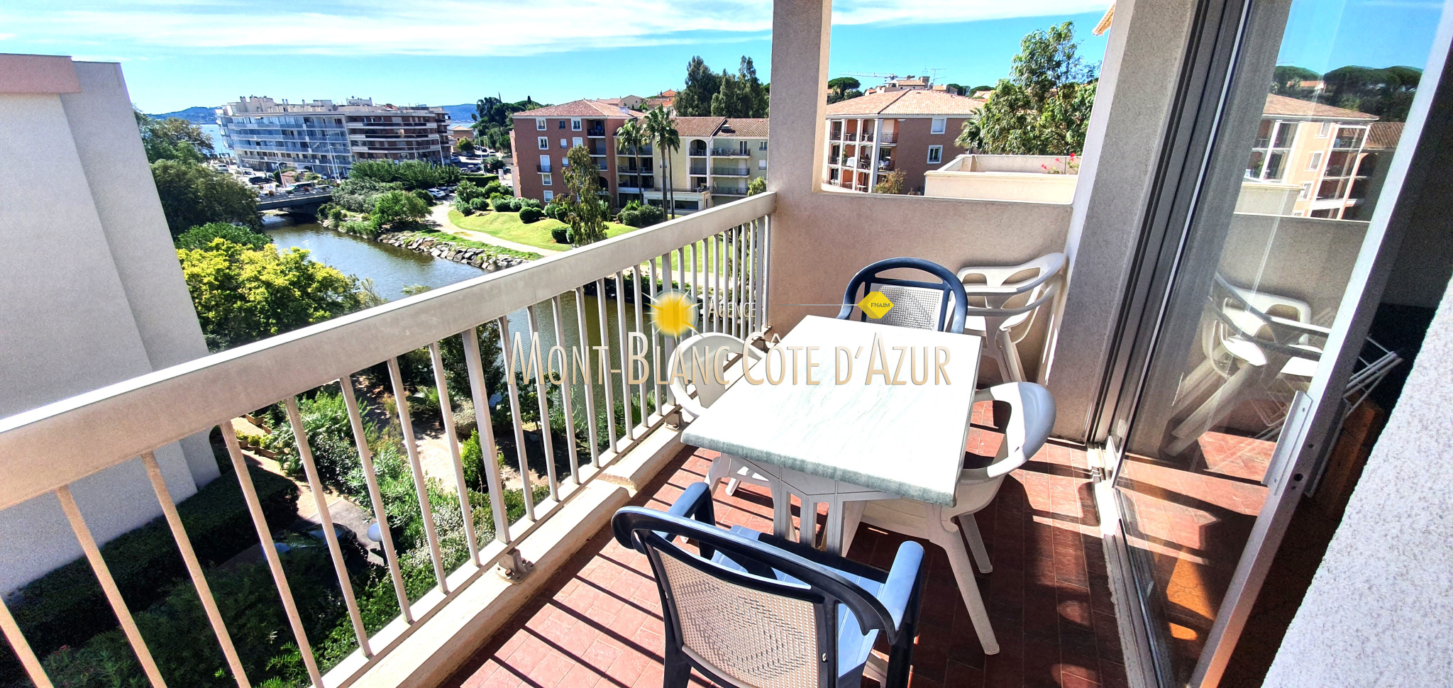 Offres locations vacances Appartement 2 pièces centre-ville Sainte ...